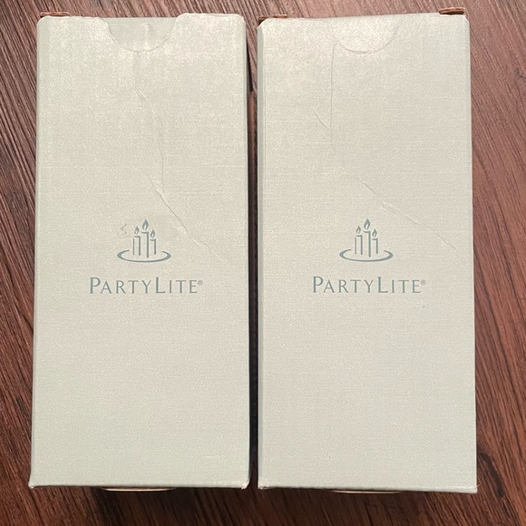 PartyLite | Accents | Partylite Seaside Mist Square Pillar Candles Set ...